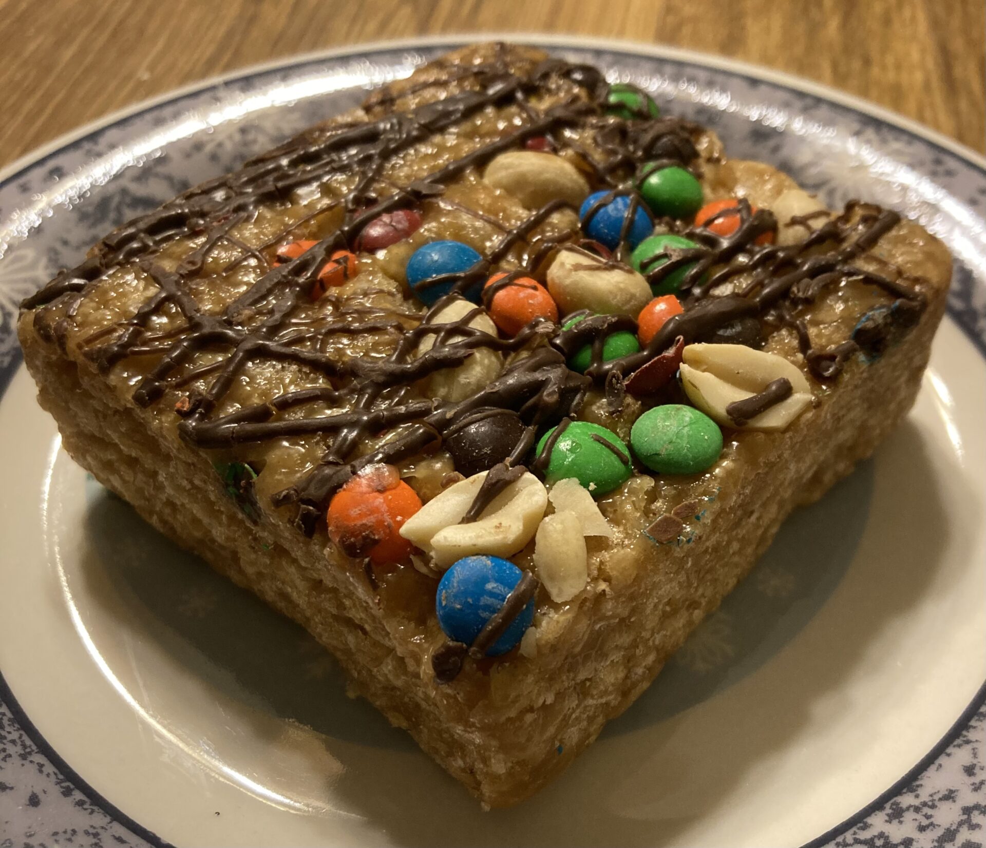 Monster Crispy Bar/Best Maid - Around the 715